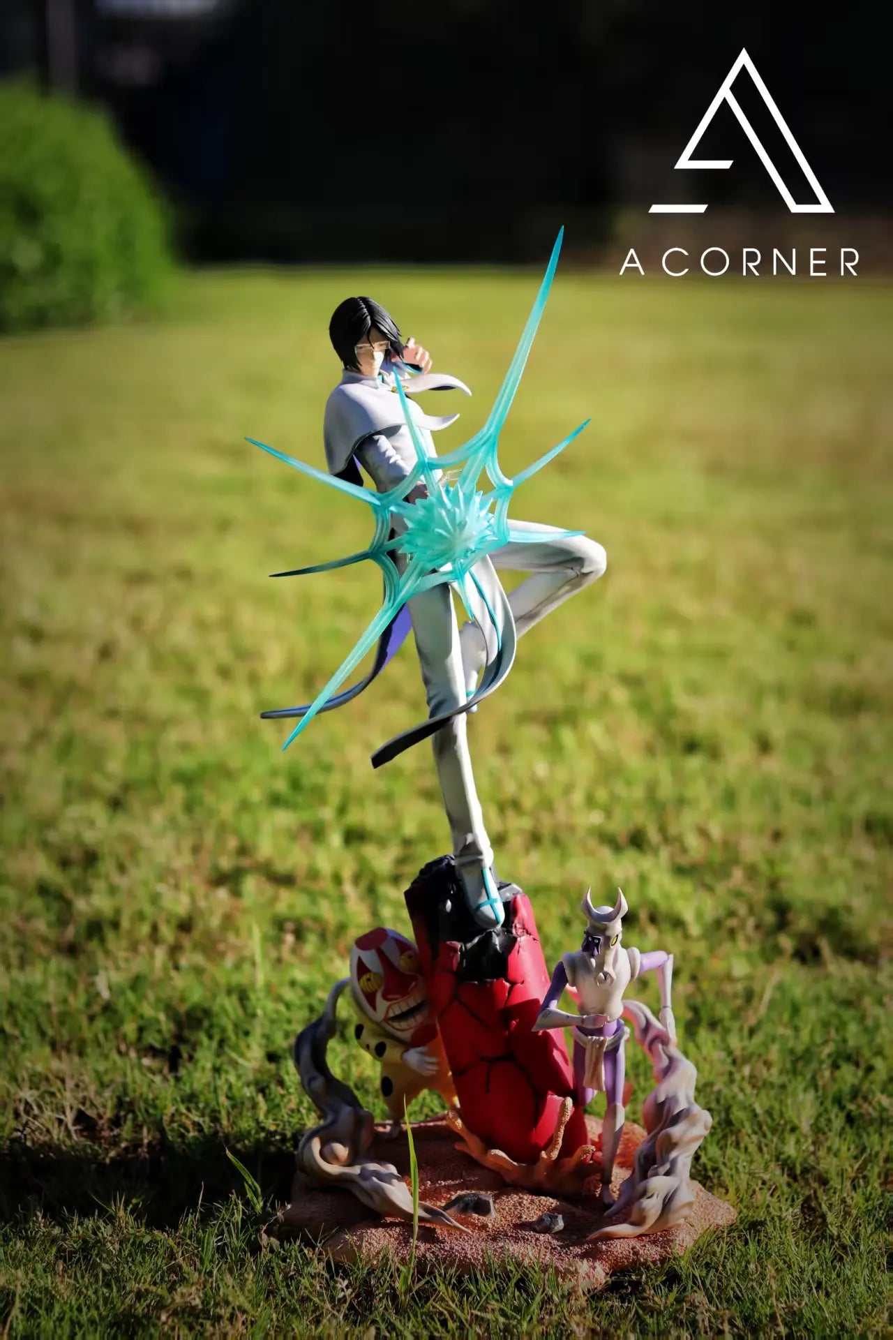 A CORNER Studio - Bleach Protagonist Series #4 Man in White Shirt and ...